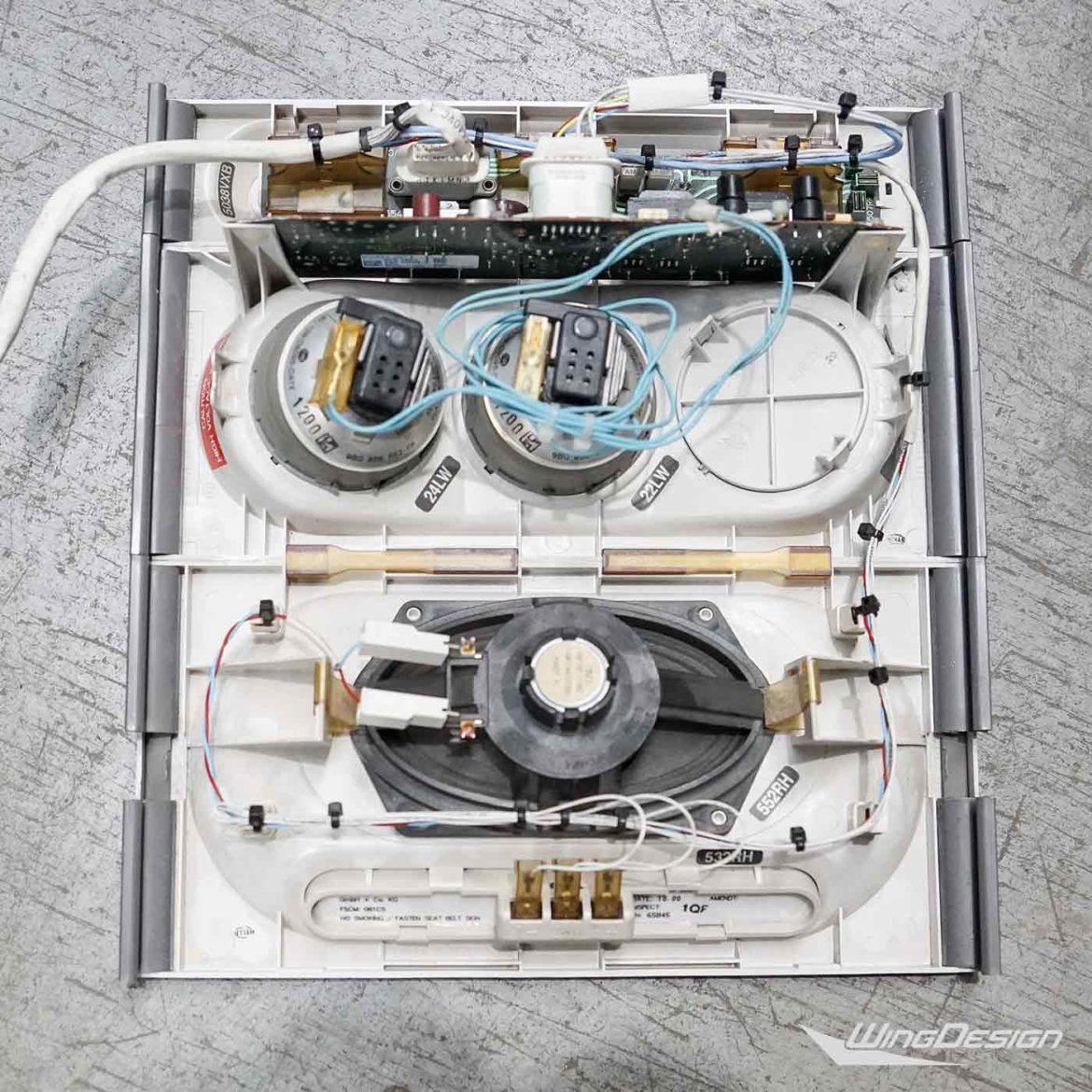 Airbus A330 PSU Unterbauelement - wingdesign.com